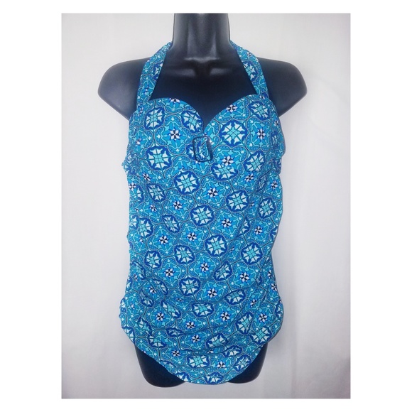 SPANX | Swim | Love Your Assets Spanx Plus Size Swimsuit | Poshmark